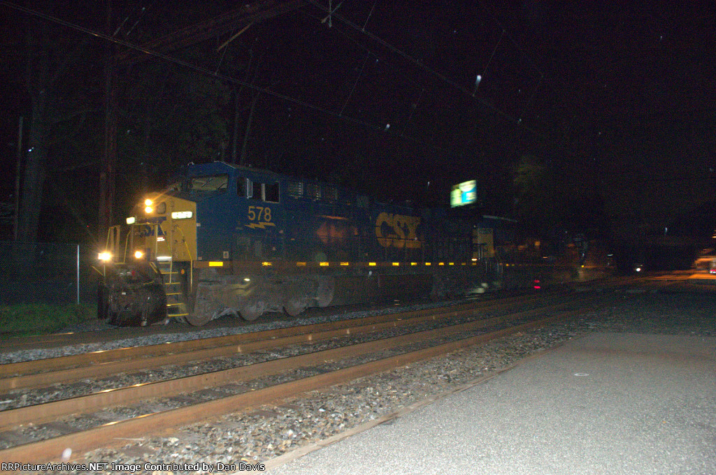 CSX CW44AH 578 leads Q410-03